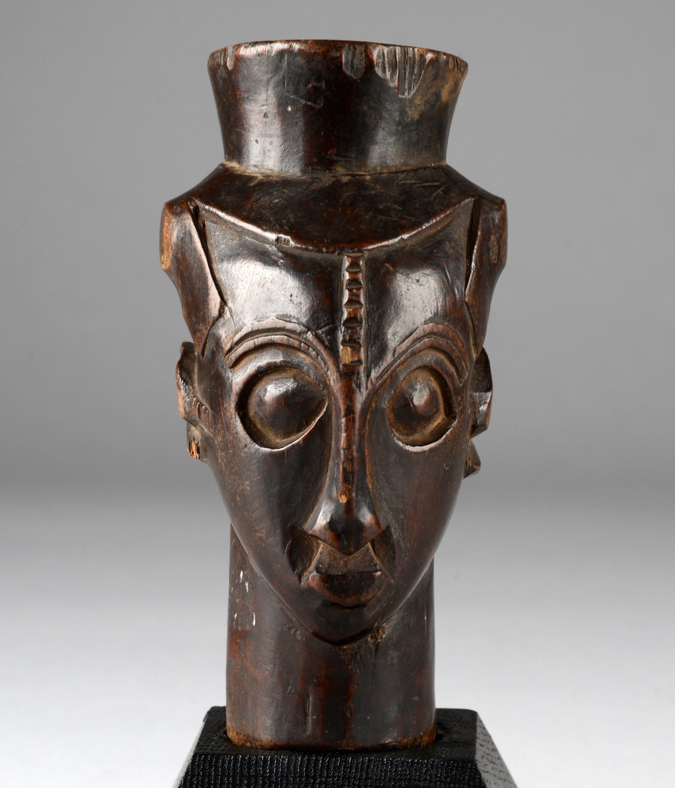 A Kuba Pipe Head, Democratic Republic of the Congo - Artkhade