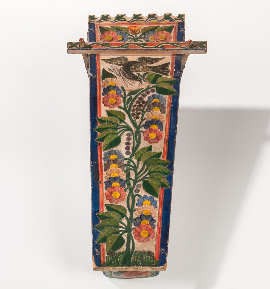 A Mohawk Cradle Board, Northeast - Artkhade