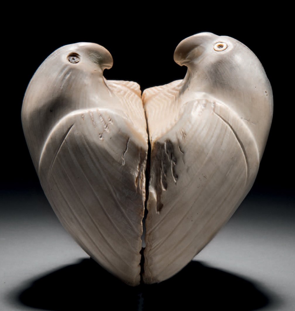 A Chavin Shell, Peru - Artkhade