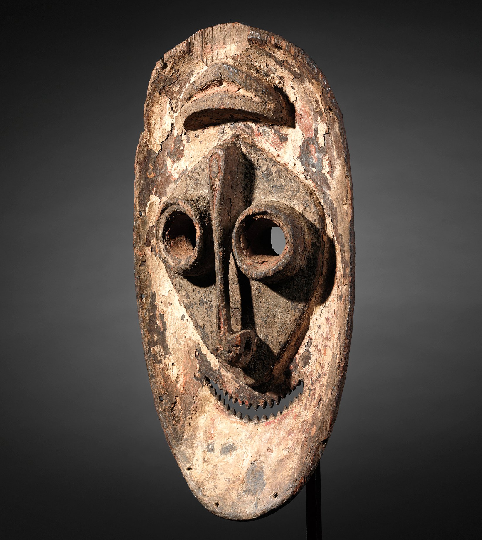 A Bahinemo Mask, Hunstein Mountains, Papua New Guinea - Artkhade